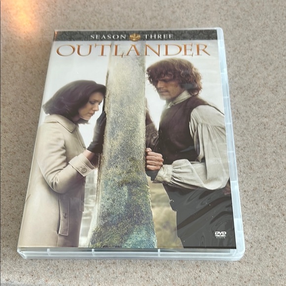 Sony | Media | Sony Outlander Season Three Dvd Set Of 5 Cds Full Season ...